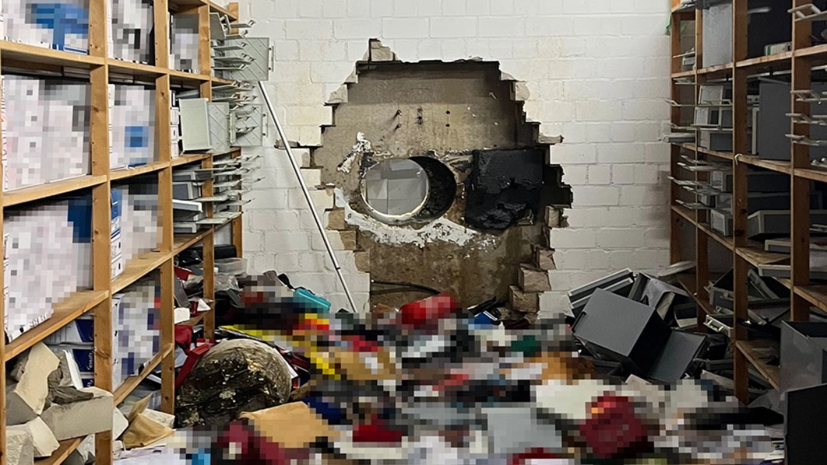 Movie-style heist: Thieves drilled through a bank vault in Germany and ...